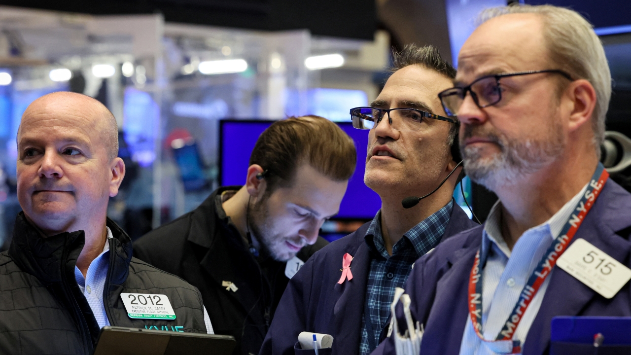 Latest Stock Market News today: Union discussions, China chip meltdown ...